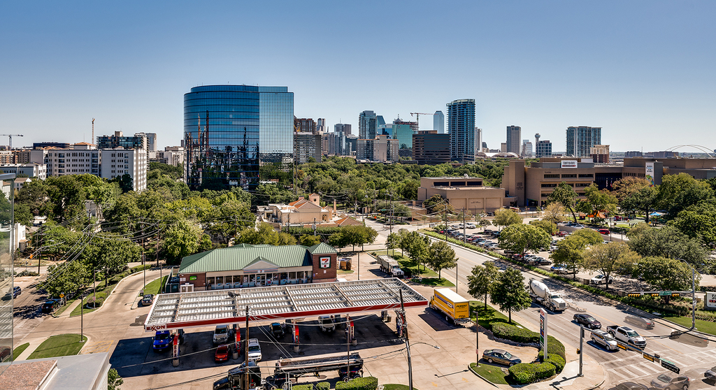 3800 Maple Avenue, Dallas, Texas 75219 IBC Plaza