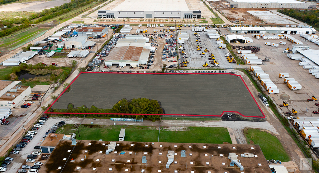 4025 Singleton Boulevard, Dallas, Texas 75212 4025 Singleton Blvd IOS